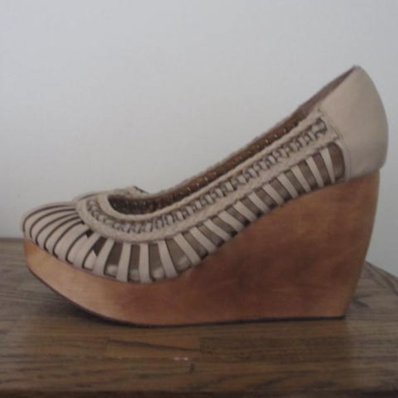 Fiel | Shoes | Fiel Tan Leather Woven Boho Wooden Platform Heel Shoes ...
